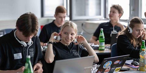 Invent a Chip - MINT Schülerwettbewerb von VDE und BMBF rund um ...